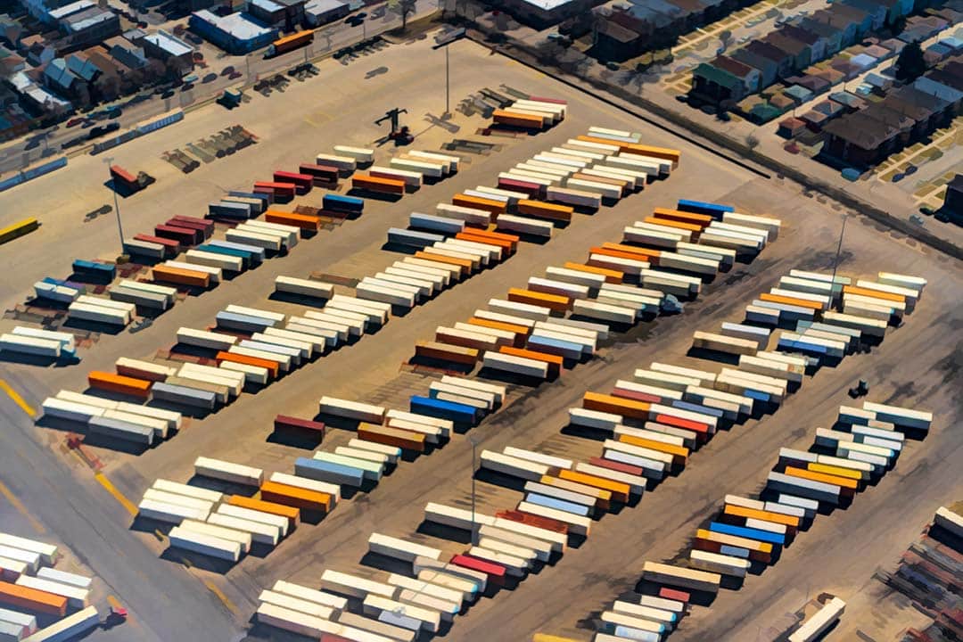 Drayage Trucking: Definition, Benefits, and Uses