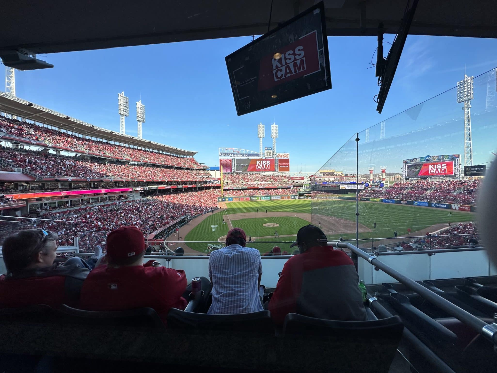 Cincinnati Reds Gallery - First Star Logistics